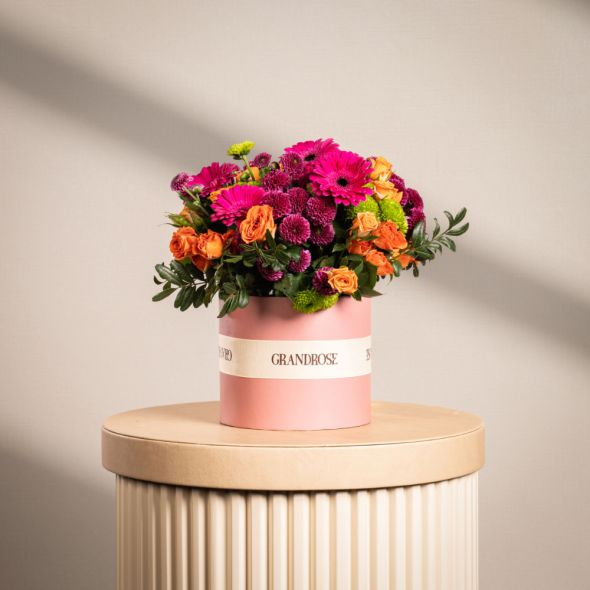 Blushing Red Arrangement - Grandiose.ae