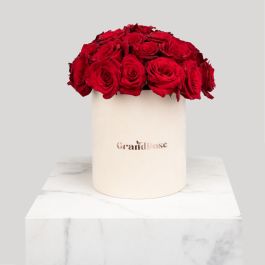 Premium Radiant Ruby Box - Grandiose.ae